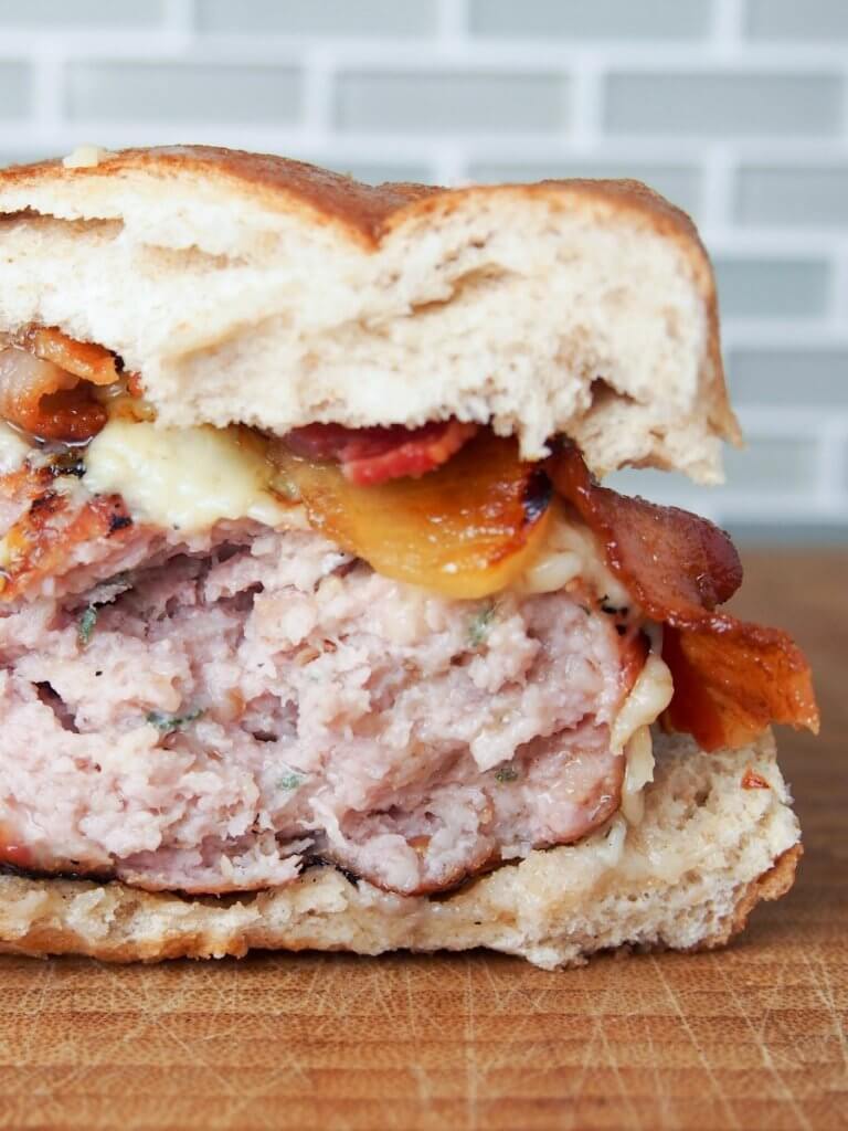 Maple turkey burger with cheddar, bacon and apple - Caroline's Cooking