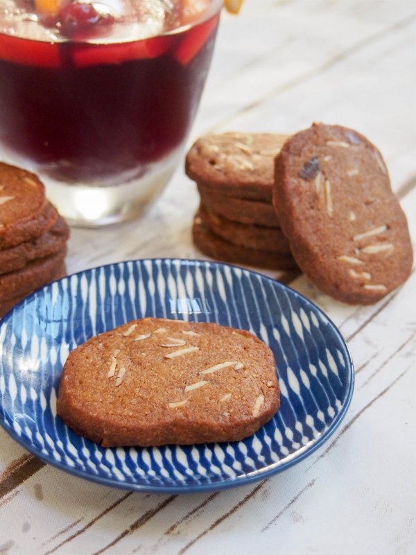 Brunkager (Danish Christmas cookies) - Caroline's Cooking