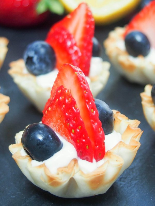 Filo pastry: what it is and how to use it - Caroline's Cooking