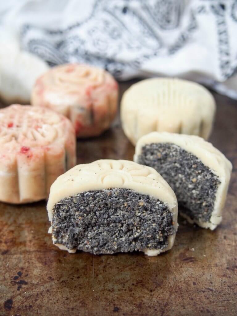 Chinese mooncakes (snow skin mooncakes) - Caroline's Cooking