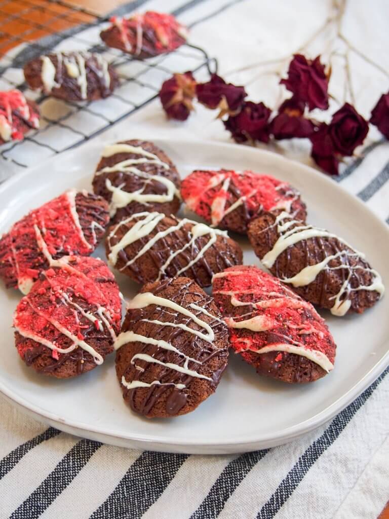 Chocolate madeleines - Caroline's Cooking