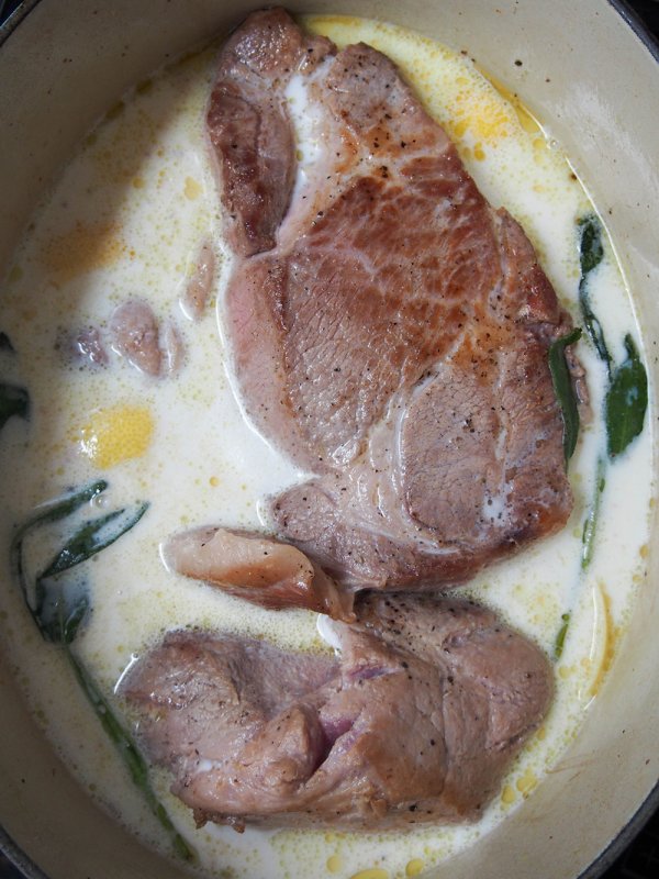 Milk-braised pork (maiale al latte) - Caroline's Cooking