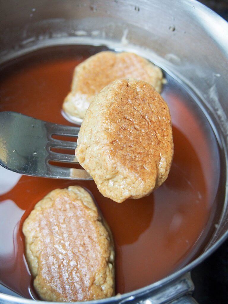 Melomakarona (Greek honey cookies) - Caroline's Cooking