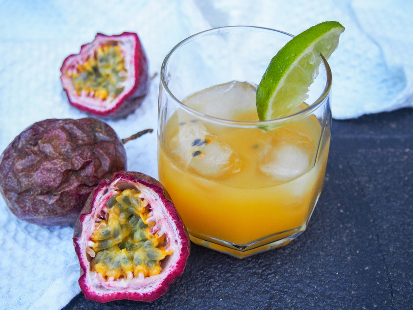Passion fruit margarita - Caroline's Cooking