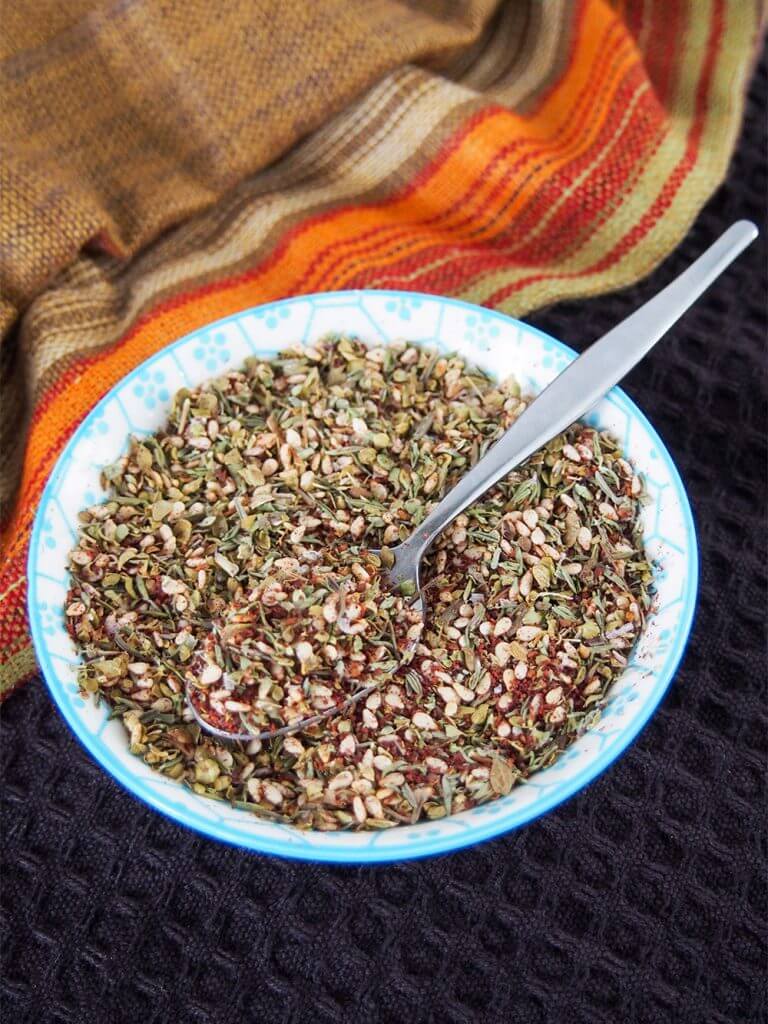 Za'atar spice blend - Caroline's Cooking