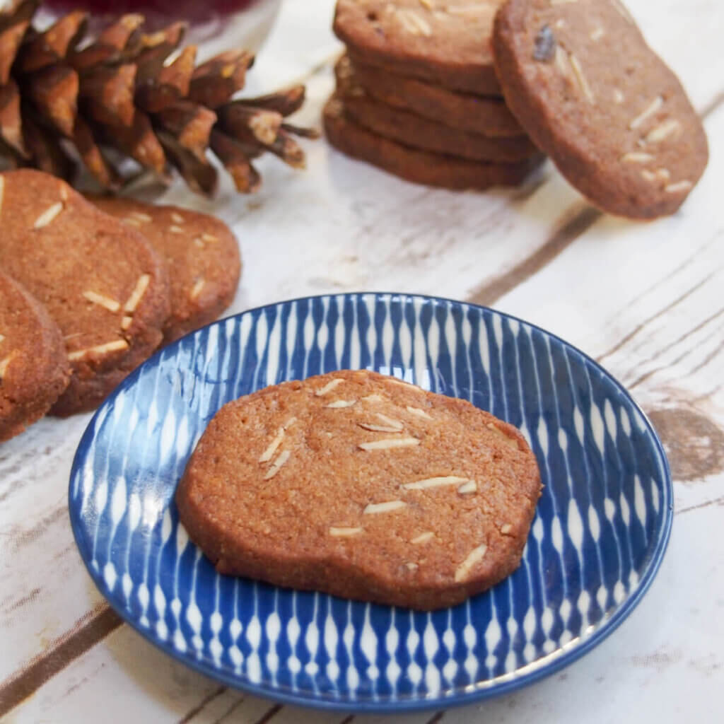 Brunkager (Danish Christmas cookies) - Caroline's Cooking