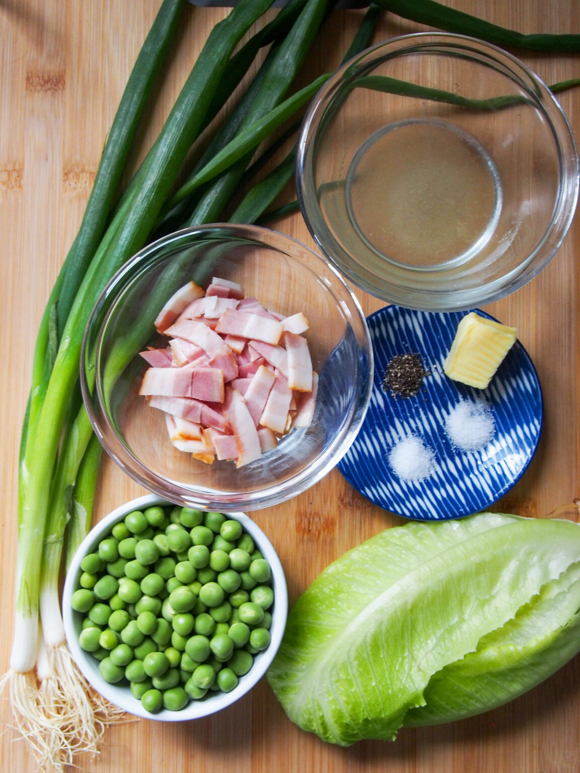 Petits pois à la française - French peas - Caroline's Cooking