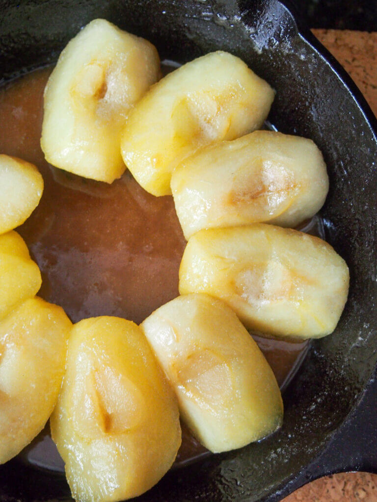 Classic apple tarte tatin - Caroline's Cooking