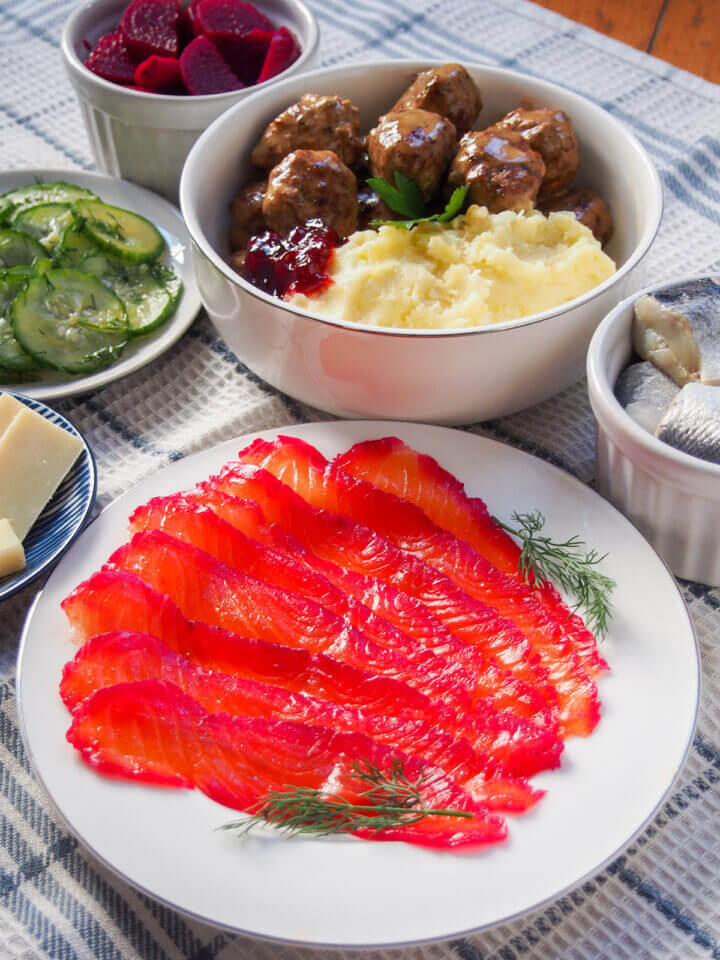 Beet cured salmon - Caroline's Cooking