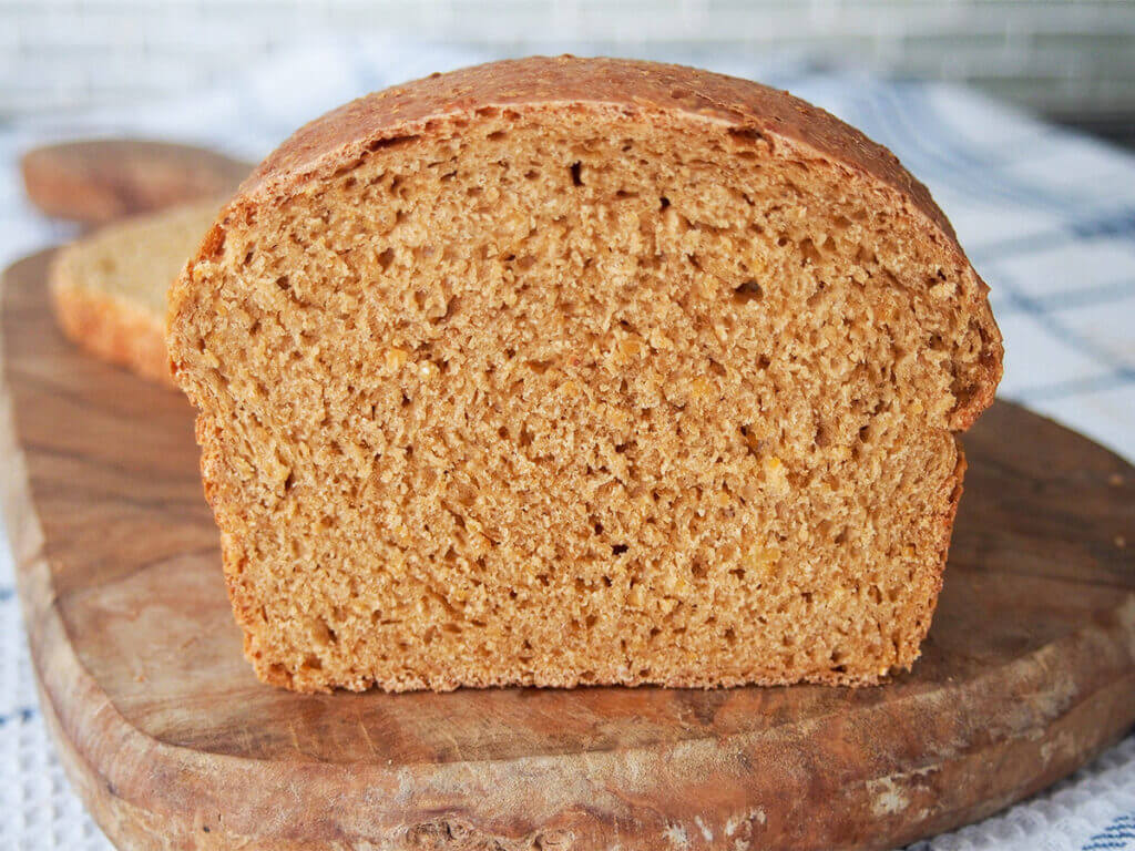 Anadama bread - Caroline's Cooking