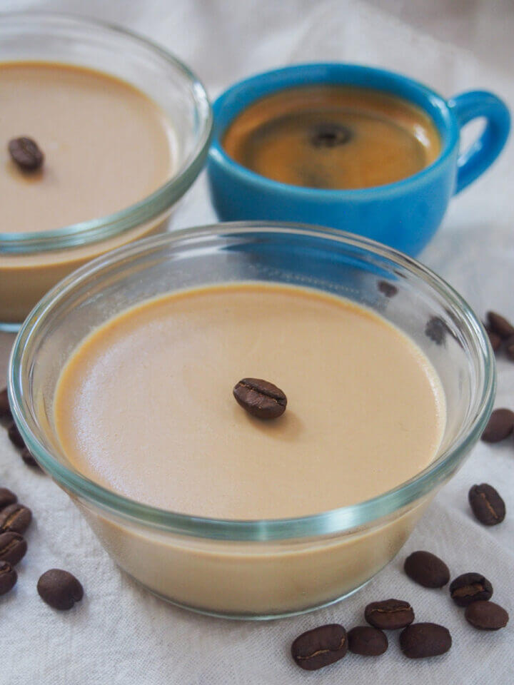 Coffee panna cotta - Caroline's Cooking