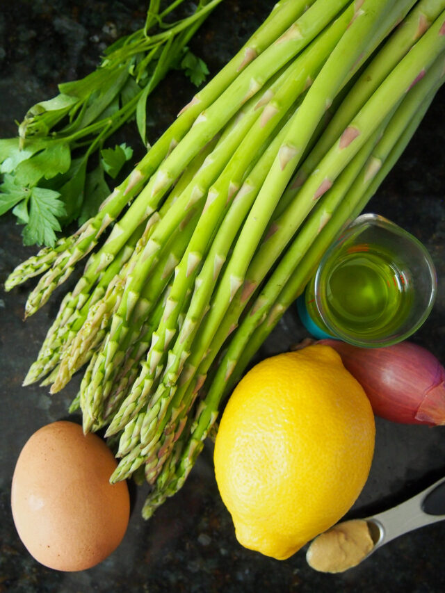 Asparagus mimosa - Caroline's Cooking
