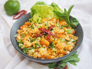 Nam khao (Lao crispy rice salad) - Caroline's Cooking