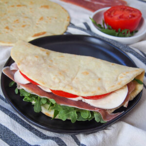 Piadina (Italian flatbread) - Caroline's Cooking