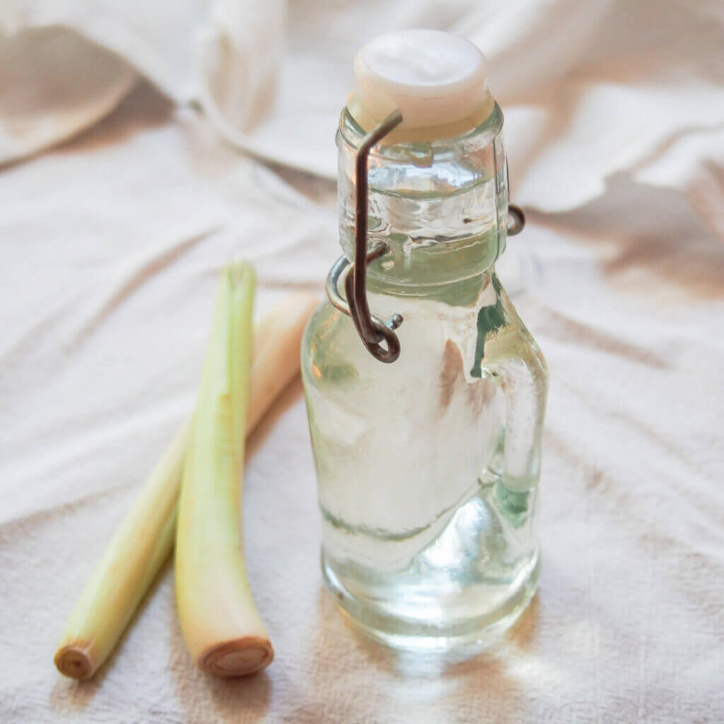 Lemongrass syrup - Caroline's Cooking