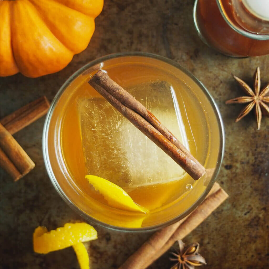 Pumpkin spice old fashioned - Caroline's Cooking