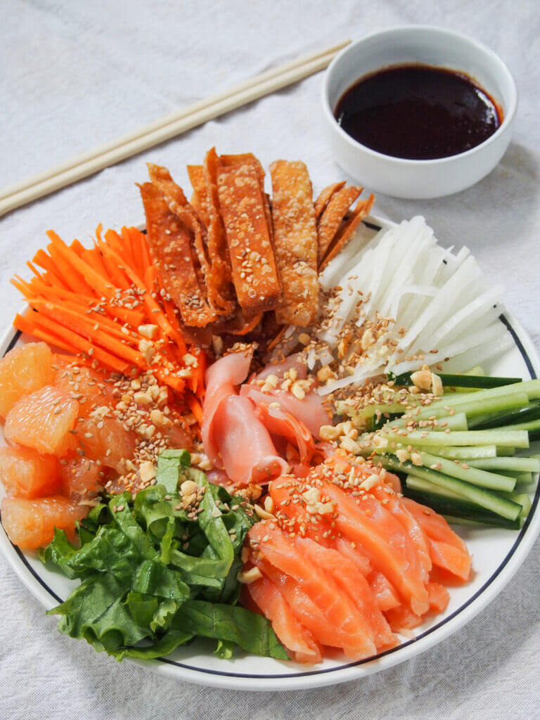 Yee sang (prosperity toss salad) - Caroline's Cooking
