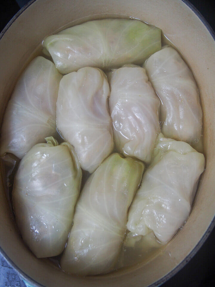 Gołąbki (golabki) - Polish stuffed cabbage rolls - Caroline's Cooking