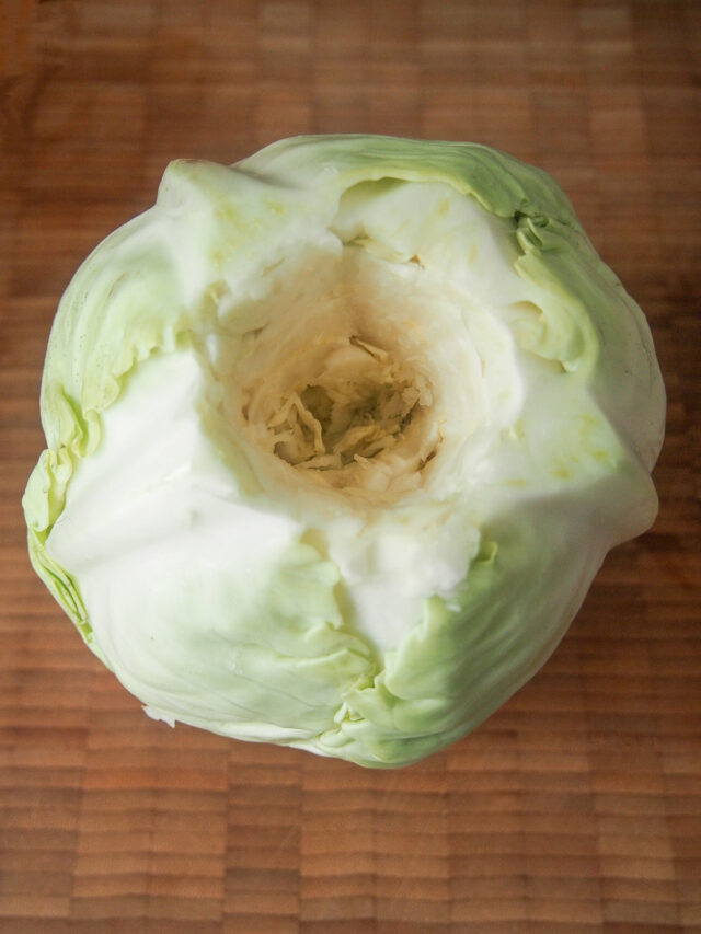 Gołąbki (golabki) - Polish stuffed cabbage rolls - Caroline's Cooking