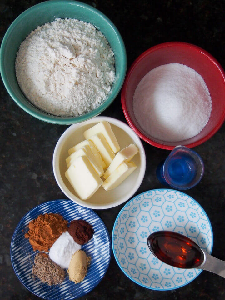 Pepparkakor (Swedish ginger thins) - Caroline's Cooking