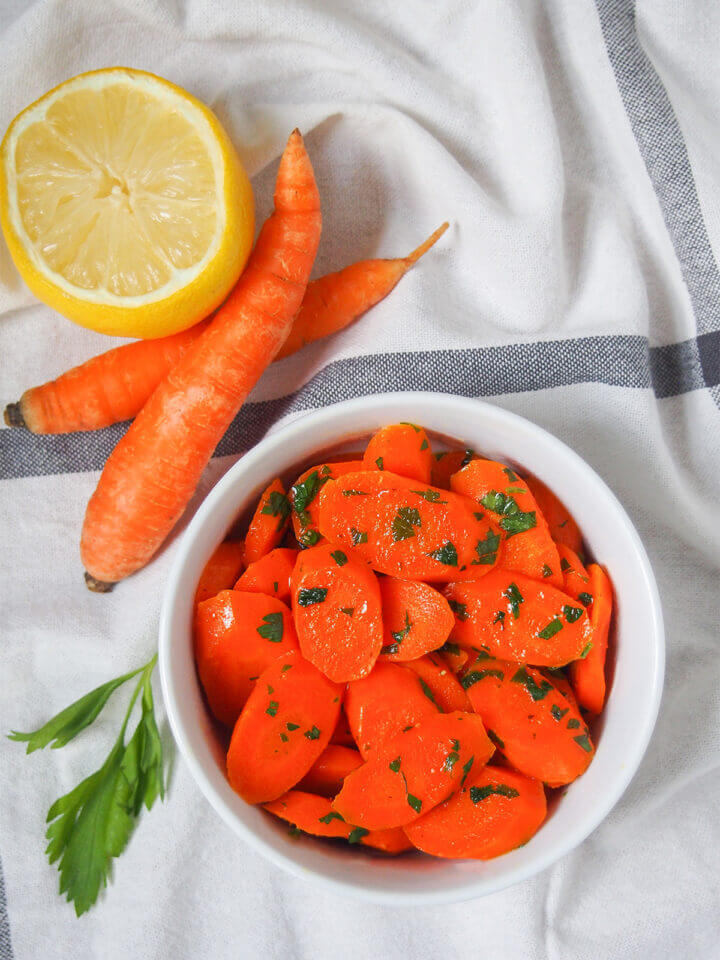 Vichy carrots (French glazed carrots) - Caroline's Cooking