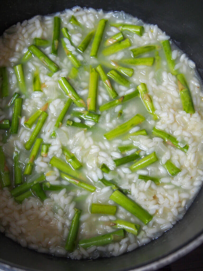 Lemon asparagus risotto - Caroline's Cooking