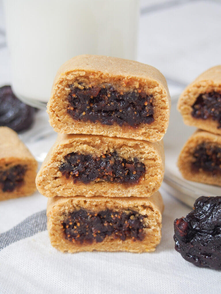 Homemade fig Newtons - Caroline's Cooking