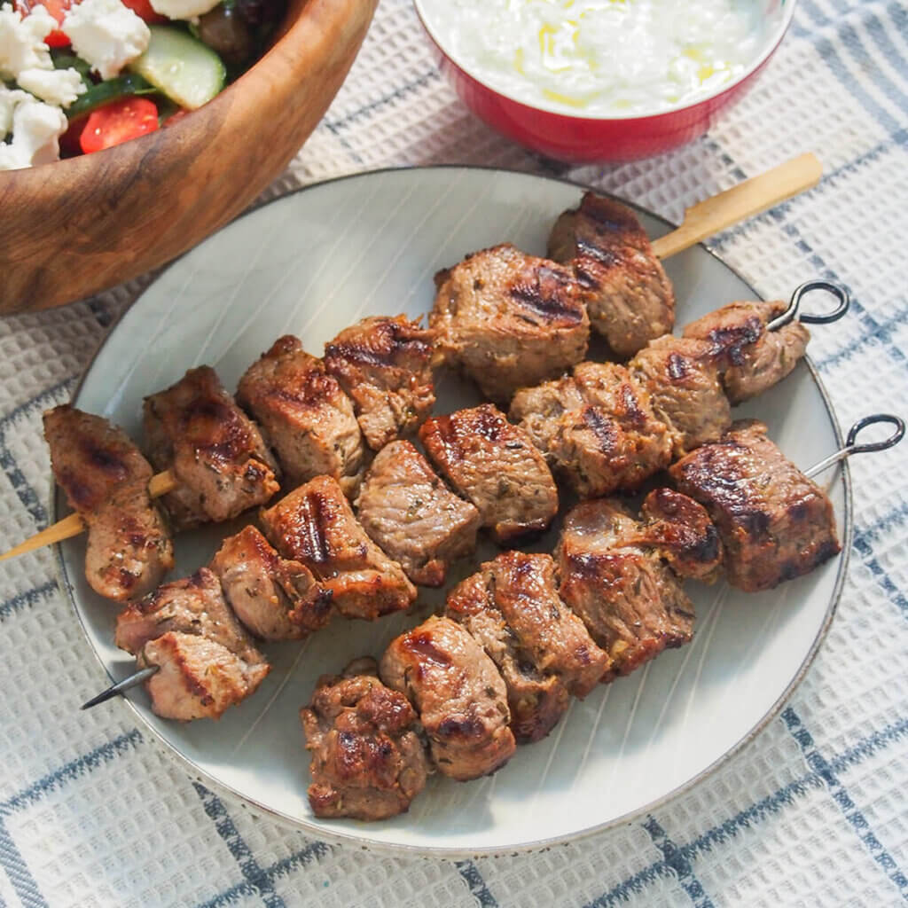 Greek lamb marinade (for lamb souvlaki, chops) - Caroline's Cooking