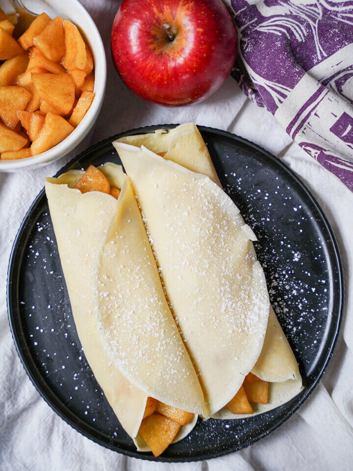 Apple crepes - Caroline's Cooking