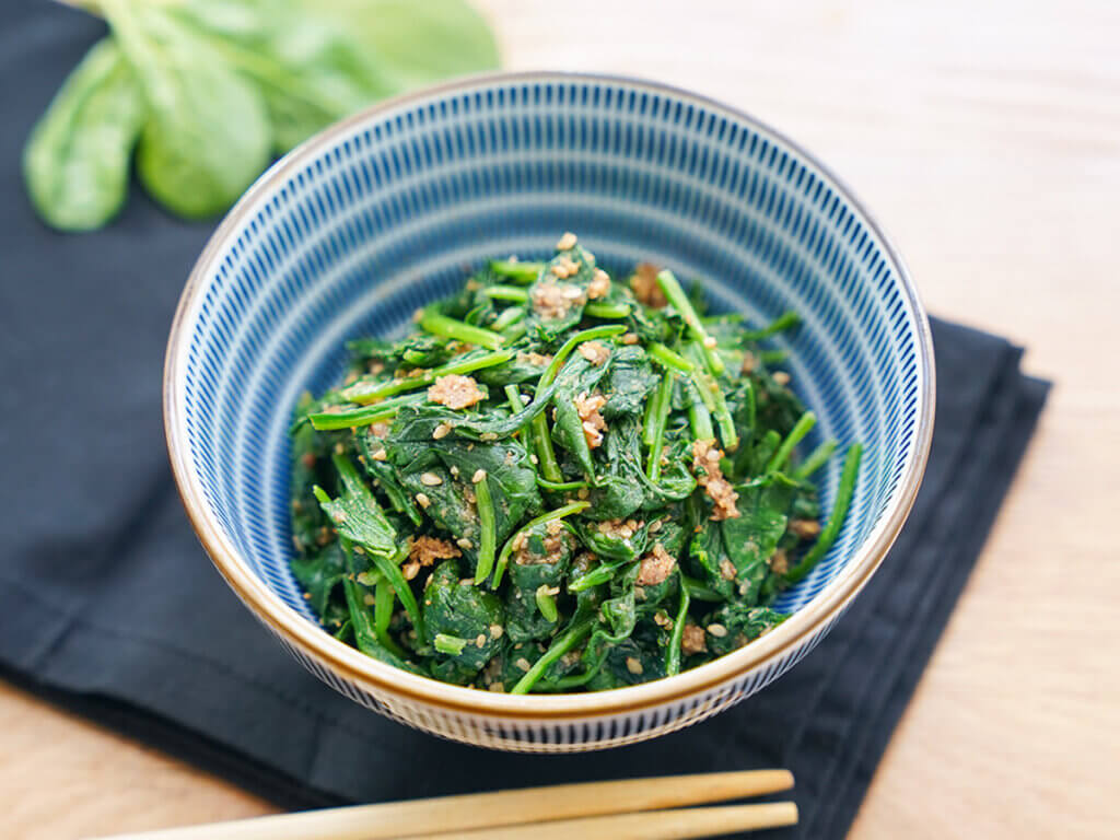 Japanese spinach salad with sesame (horenso gomaae) - Caroline's Cooking