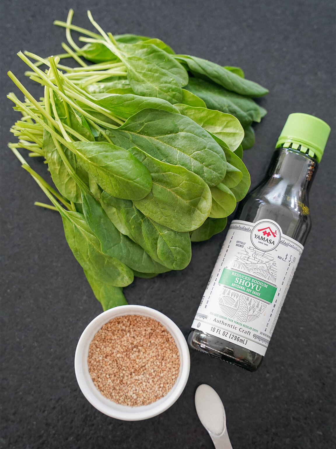 Japanese spinach salad with sesame (horenso gomaae) - Caroline's Cooking
