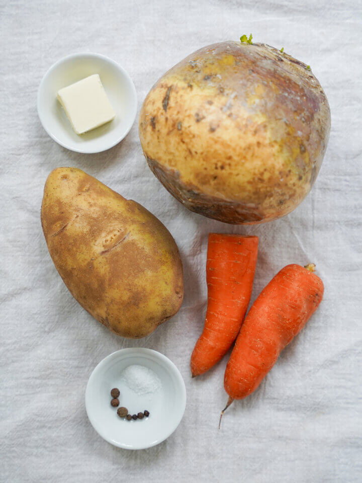 Swedish root vegetable mash (rotmos) - Caroline's Cooking